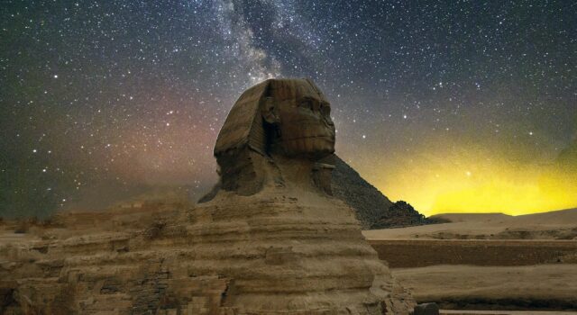 6 Strange Mysteries of the Great Sphinx - Weird Worm