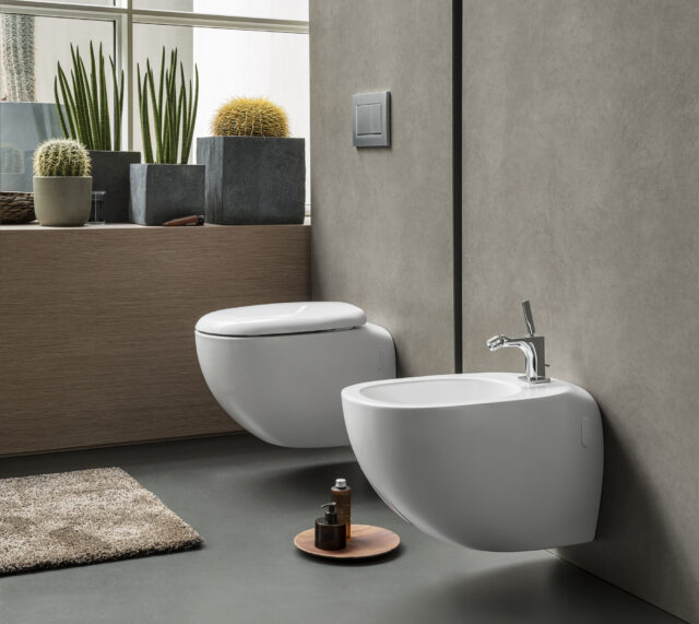 Top 10 Toilets To Add To Your Home - Weird Worm
