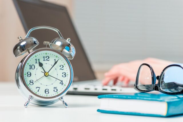 5 Best Ways To Make Your Working Day Easier in 2024 - Weird Worm
