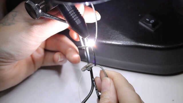 8 Ways on How to Take Care of Your Spectacles - Weird Worm