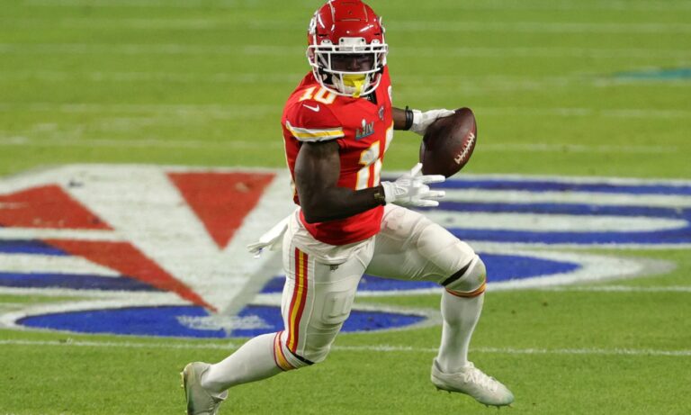 Charismatic NFL Players Who Became Hollywood Actors - Weird Worm