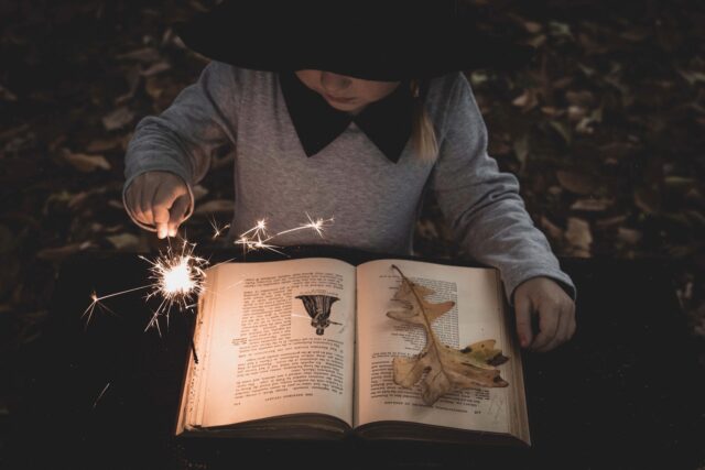 7 Ways How to Do an Essay About Halloween - Weird Worm