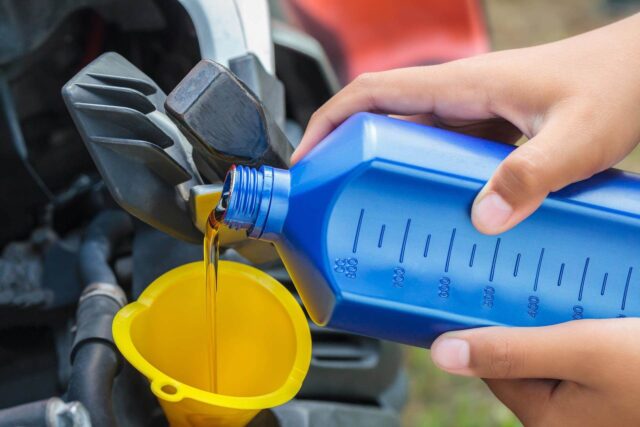 How to Choose the Best Engine Oil for Your Motorcycle - Weird Worm