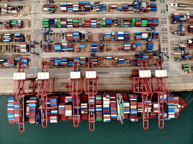 The Pros and Cons of Using Steel Shipping Containers In Your Logistics ...