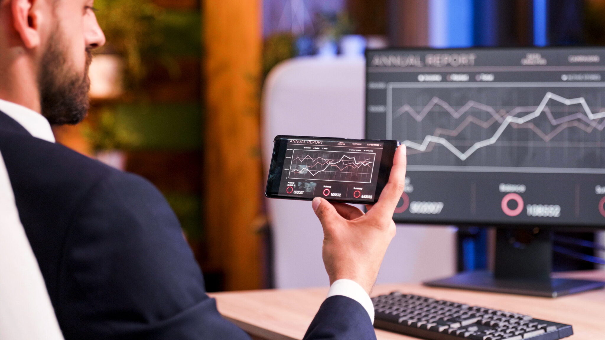 What Is Social Trading? Exploring the Power of Collective Investments ...