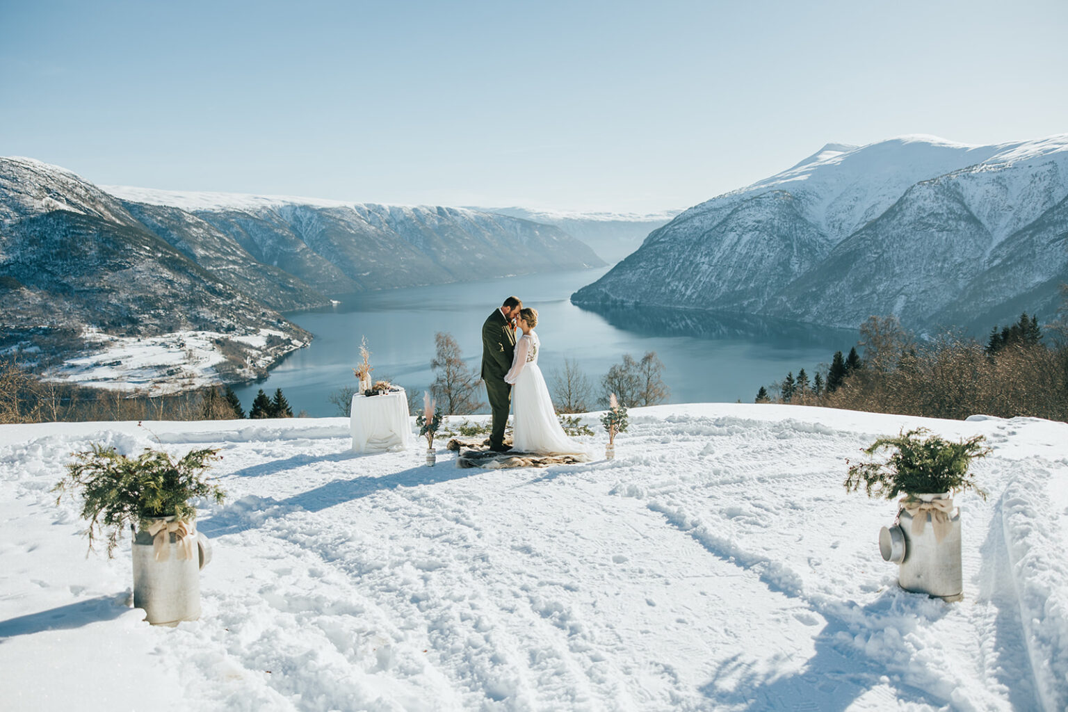 Rediscover Romance in the Wild ─ A Glamping Adventure in Norway - Weird ...